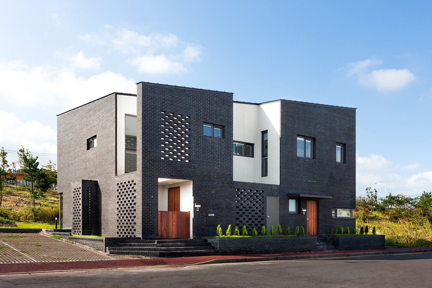 porehouse – UONE architects